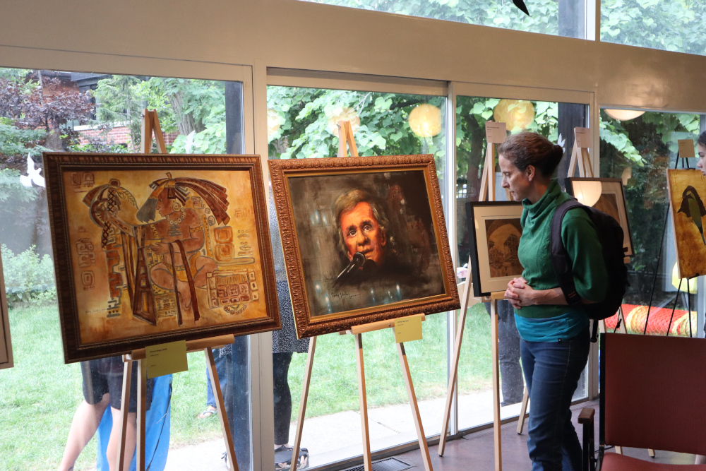Photo Gallery: ‘Art For Everyone, Status For All’ Art Show & Benefit ...